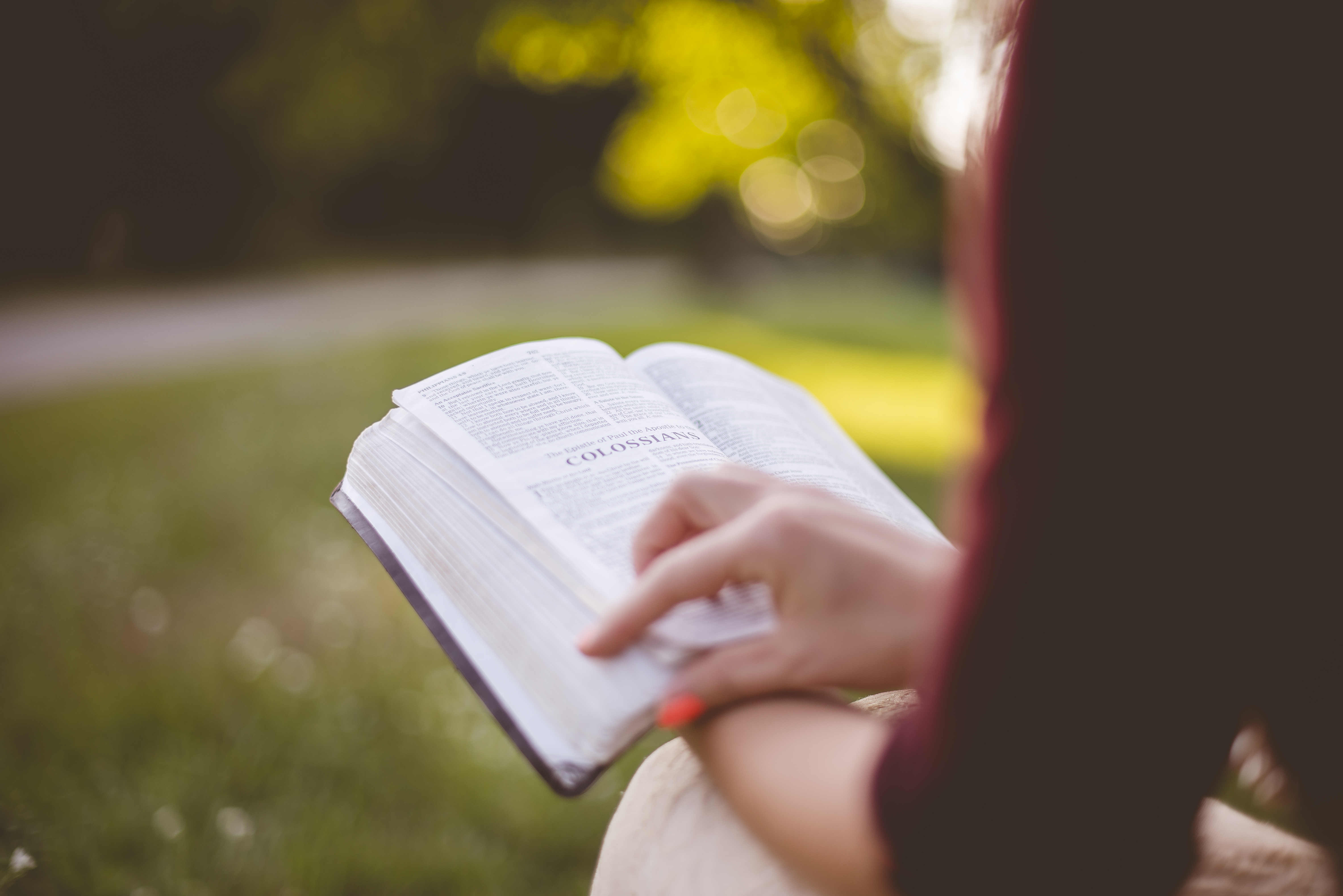 What Should I Do When I'm Struggling to Read God's Word? · Kristen ...